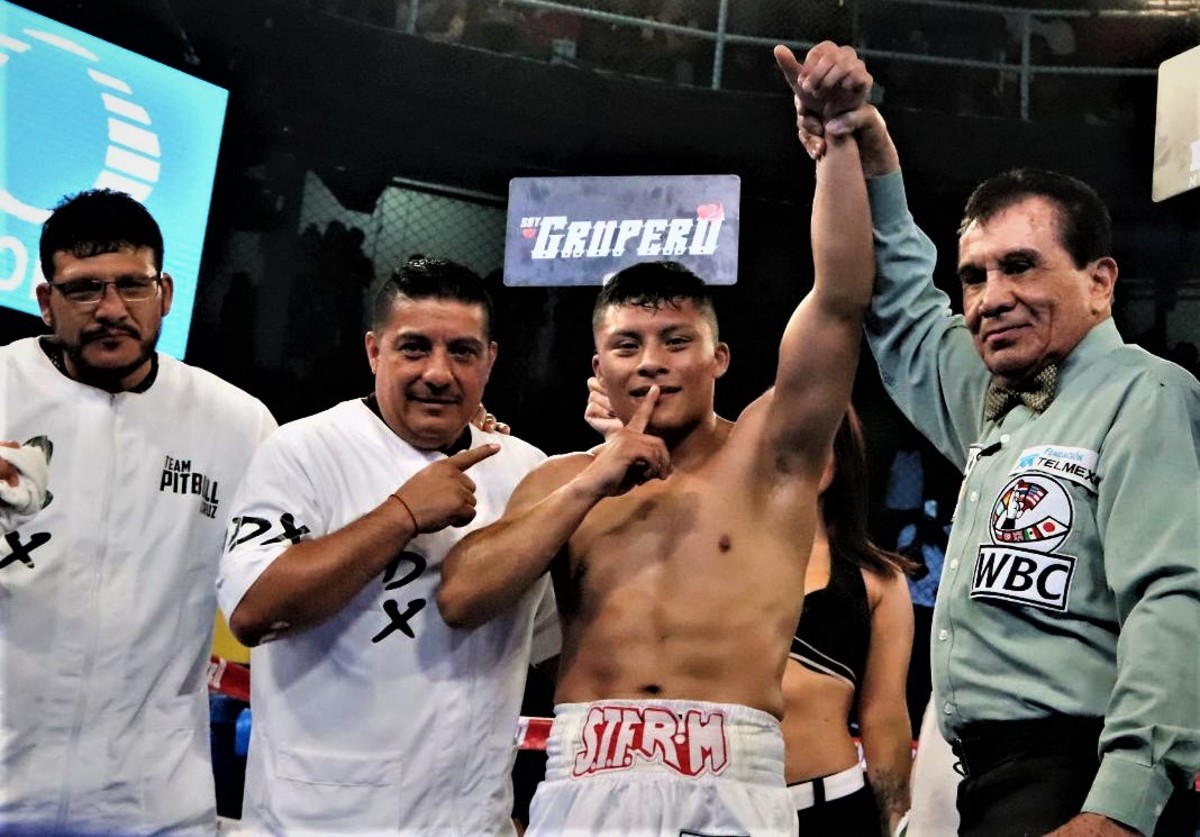 Isaac Cruz el 'pitbull' del ring nominado por el CMB » Todo Menos Fútbol
