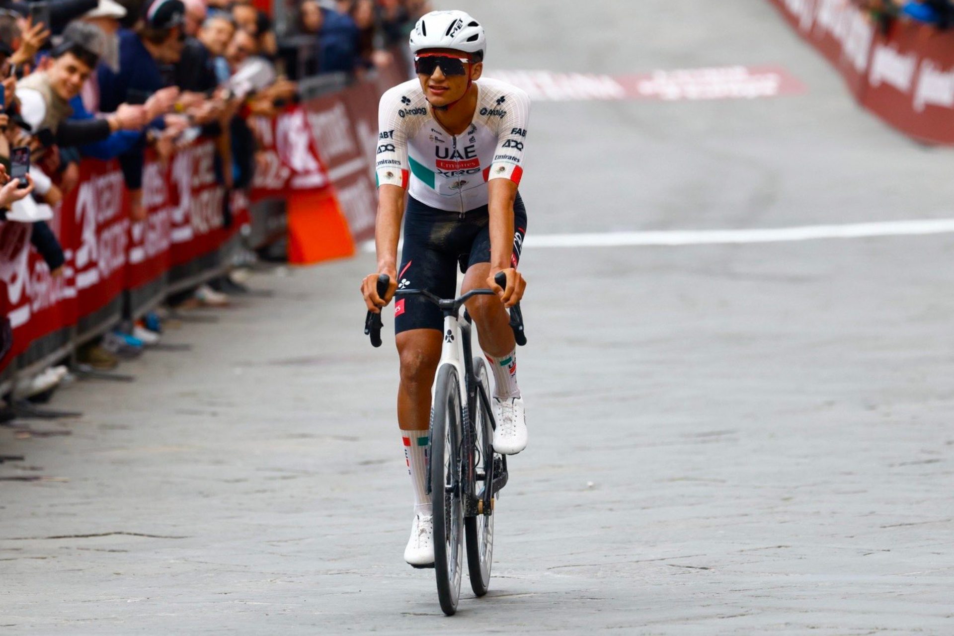 Isaac del Toro, el ciclista mexicano que rompió el molde » Todo Menos ...
